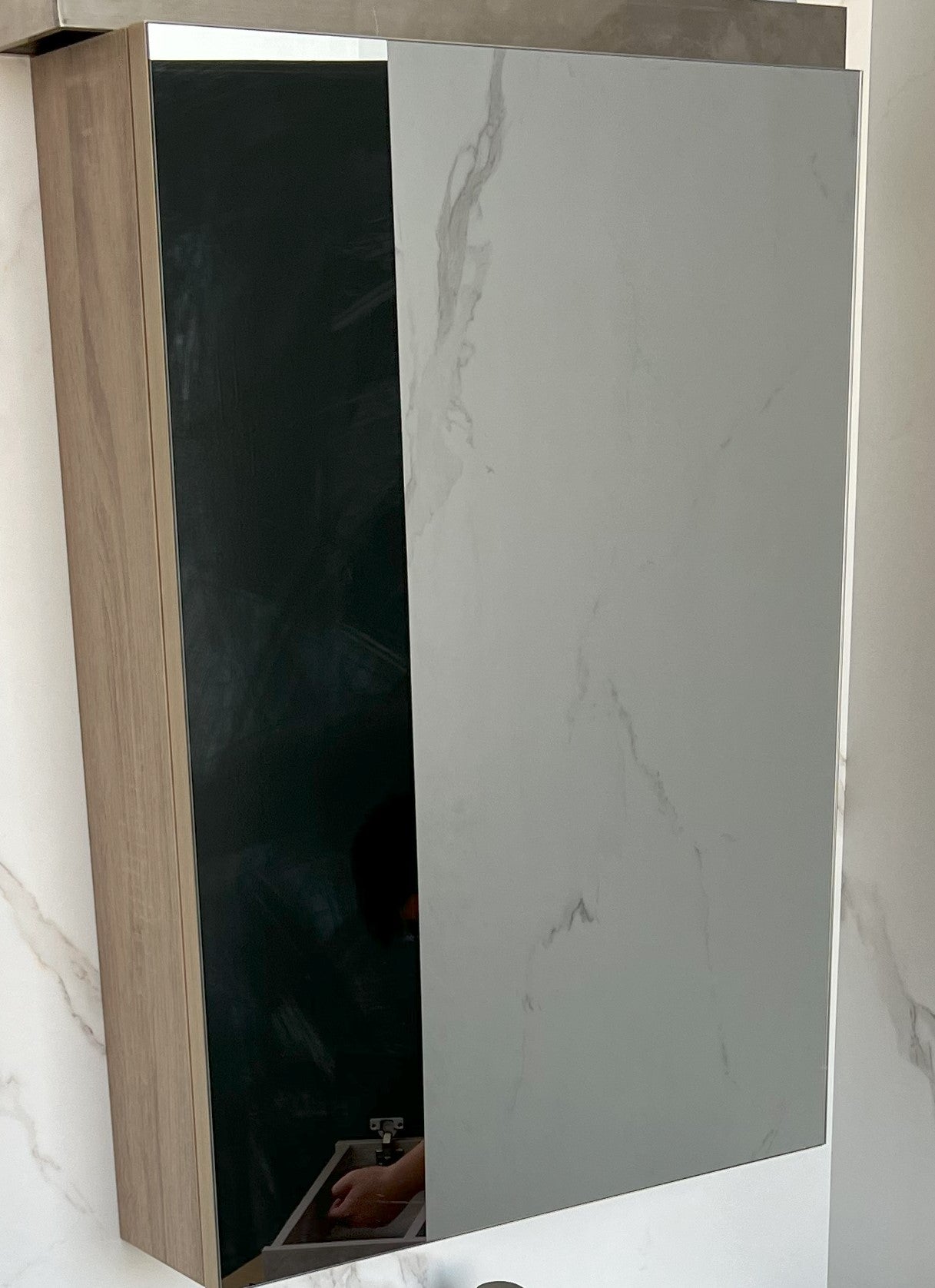 Esfera 50cm Mirror Cabinet (Muji) – Heritage Bathroom Gallery